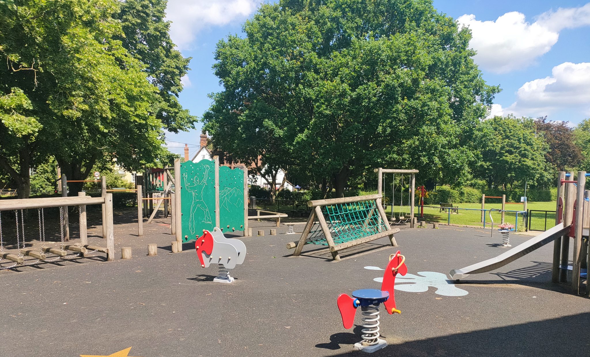Rayne Village Hall & Playing Fields – Rayne Village Hall